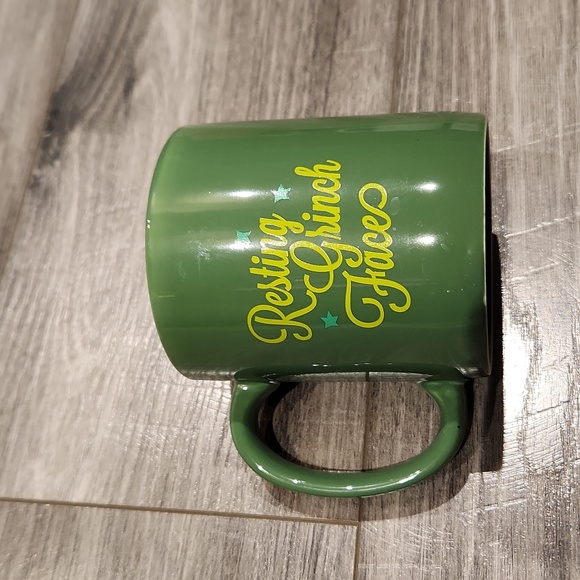 Dr. Seuss | Kitchen | Copy Nwot 222 Dr Seuss Resting Grinch Face ...